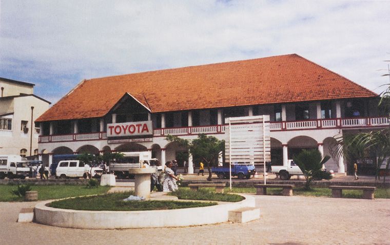 Home [www.karimjee.com]